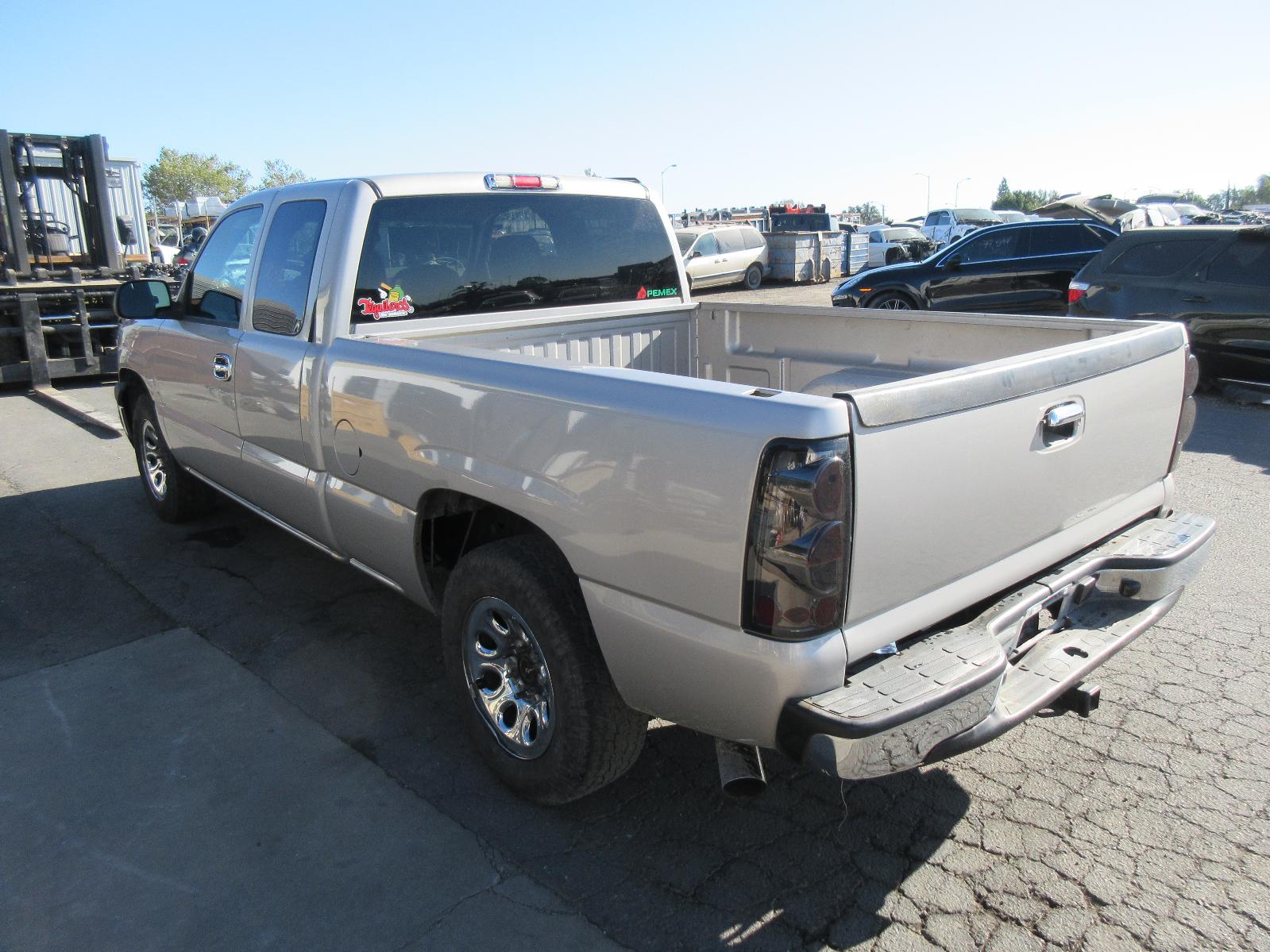 2006 Chevrolet Silverado 1500 Pickup LS - Used Auto Parts for Sale ...