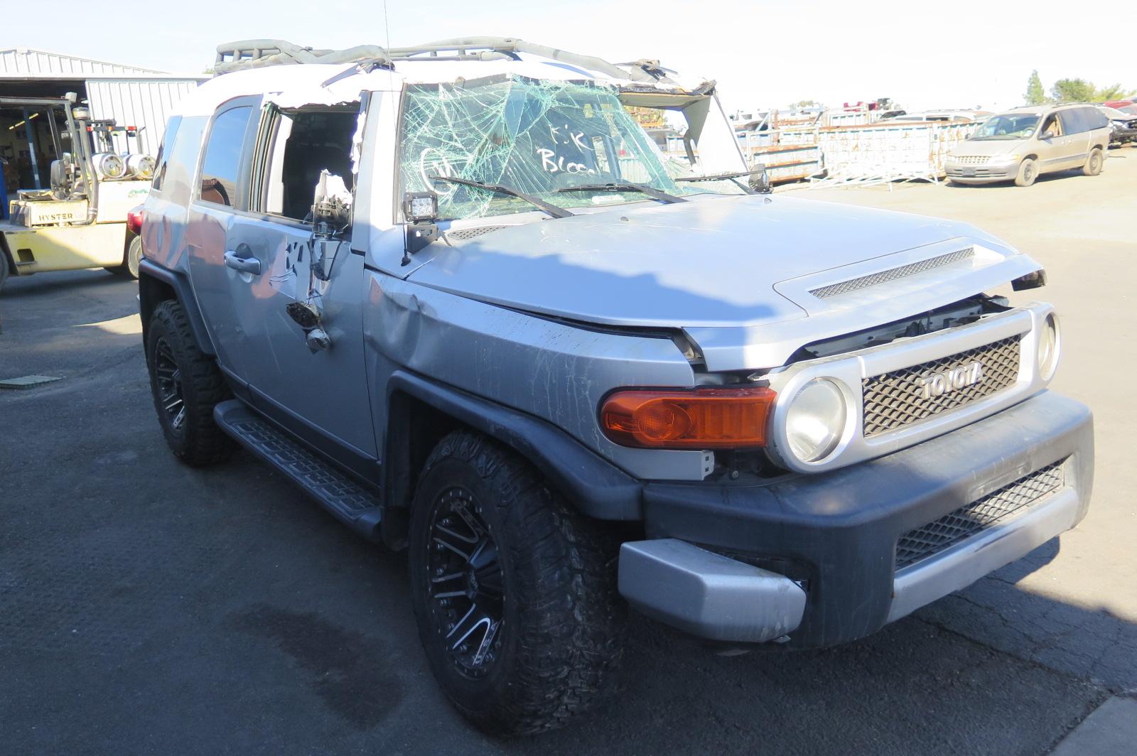 2007 Toyota FJ Cruiser S - Used Auto Parts for Sale | Auto Gator ...