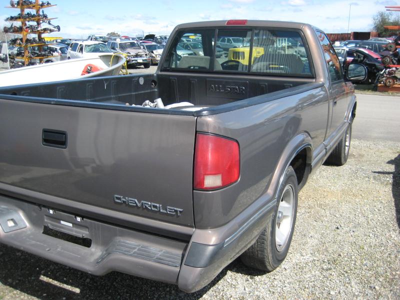 1997 Chevrolet S10 LS - Used Auto Parts for Sale | Auto Gator ...