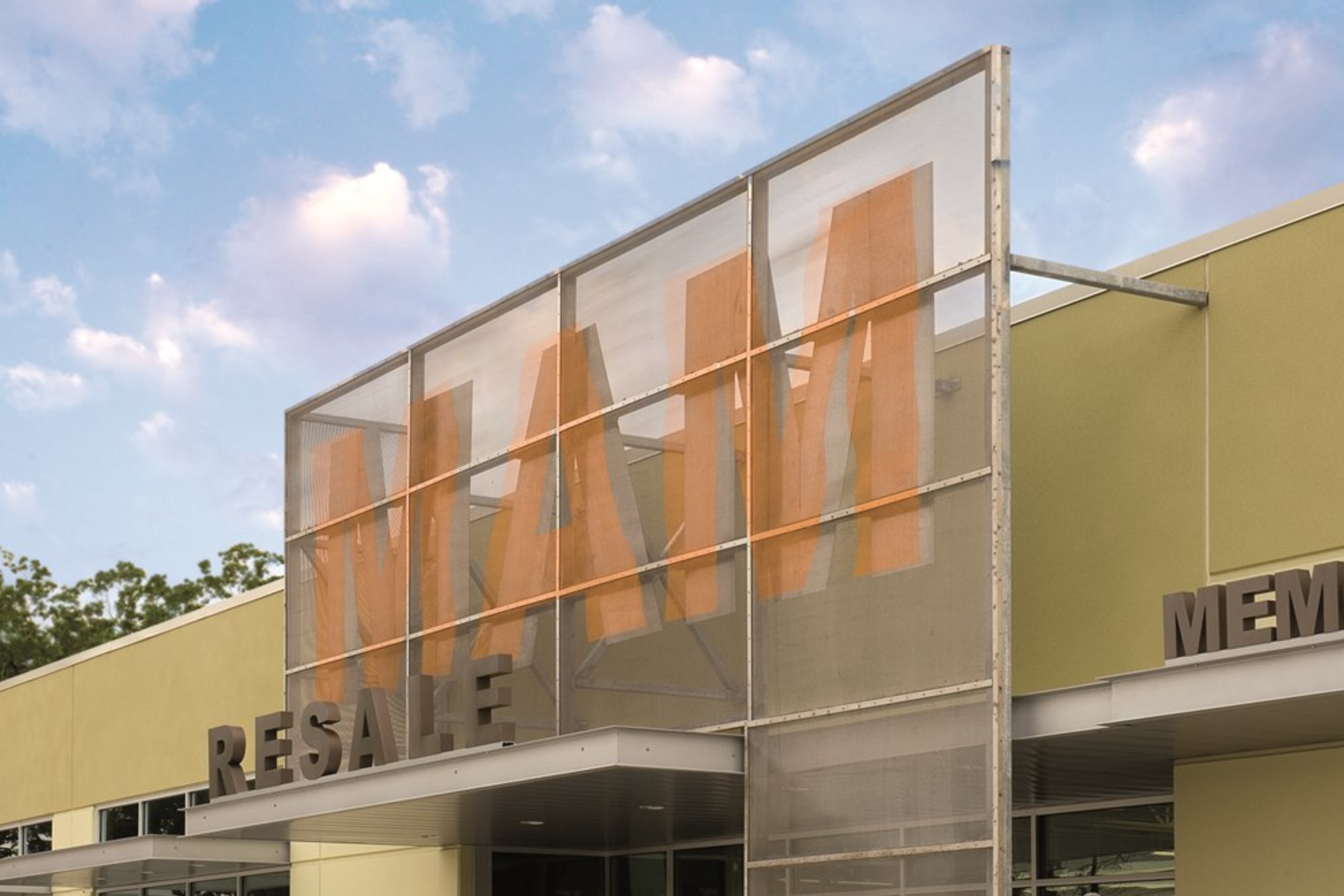 Bring your Group to MAM to Help! | VOMO