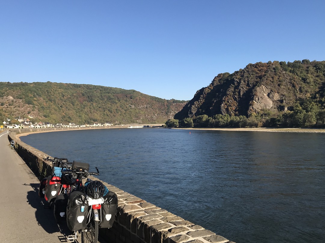 Reisje langs de Rijn | Reisverhaal | Annet en Geert Roadtrip Spanje 2025