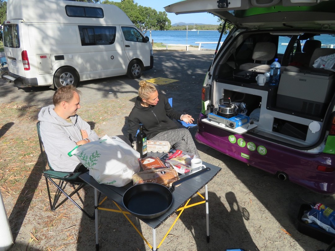 The 4 WD s are coming in.. | Reisverhaal | benne-met-leki-op-tonga