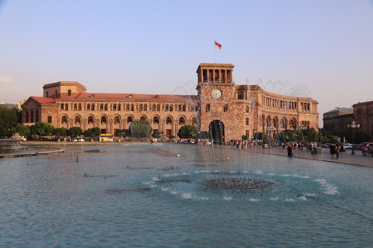 Republic square | Foto | Fernweh’s reisblog