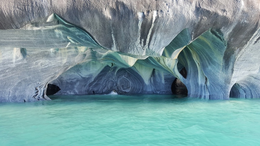 Marble Caves | Foto | Wereldreis van Cois en Linda