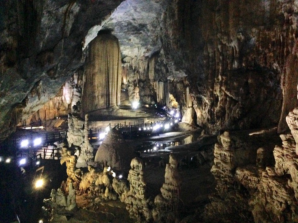 Beautiful Paradise Cave in the National Park | Foto | Dutchies On Worldtour