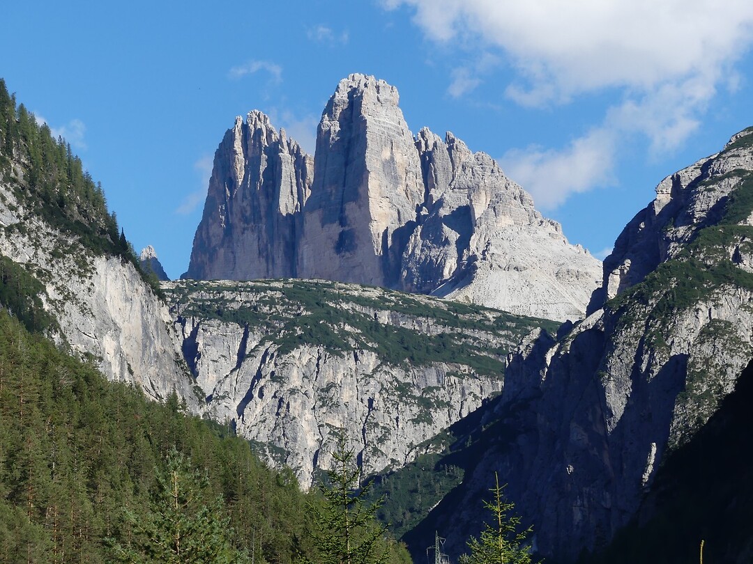 het beroemde witte gebergte Tres Cime | Foto | Enjoytheworld