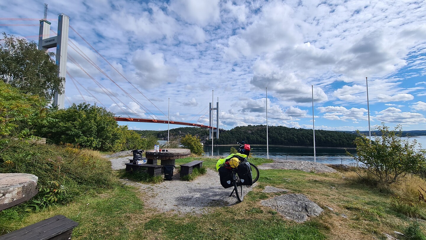 Lunch met zicht op de brug | Foto | Dromen Durven Doen