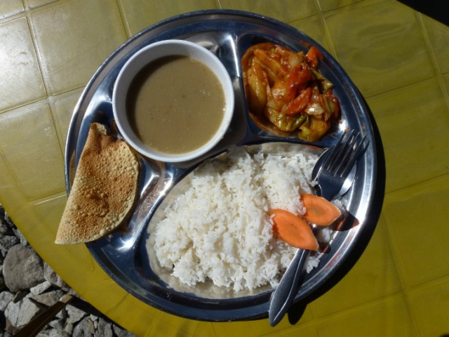 Dal Bhat, hebben we veel te vaak gegeten! | Foto | Gilbert en Janneke's ...