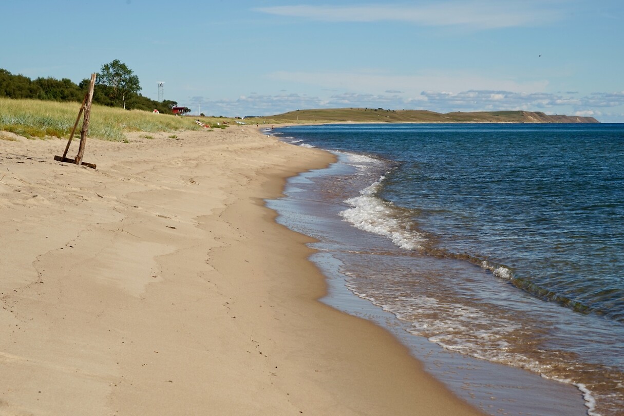 Het strand richting Simrishamn | Foto | Henk van Doren en Marja Noorman ...