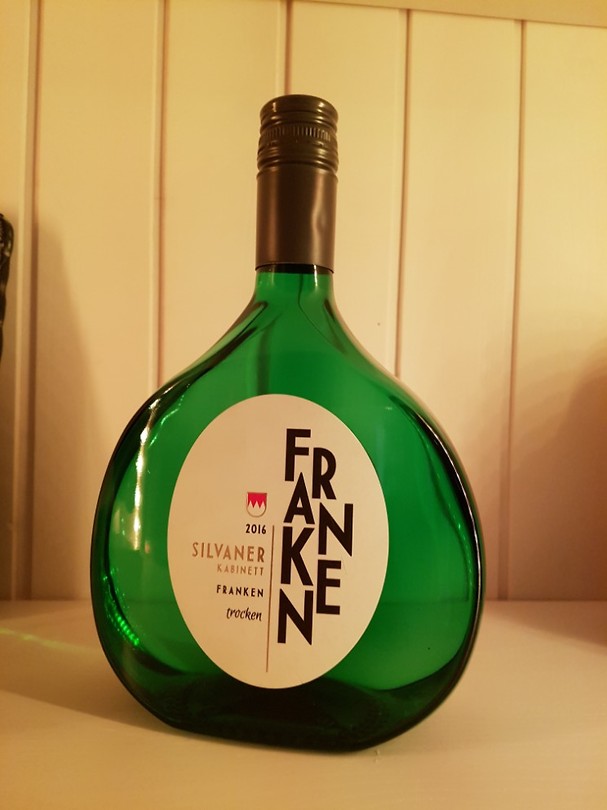 Mairie in Ham | Foto | Een Blokske Om Naar ... Lissabon