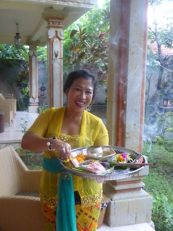 foto 20 Pagerwesi offering | Foto | Kees van Someren’s reisblog