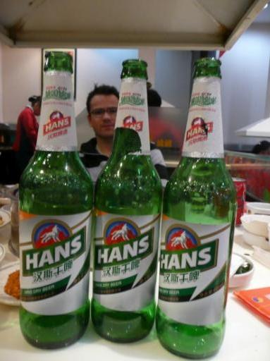 HANS bier (1 fles 50 cent). | Foto | Laurens en Petra op reis door Azië