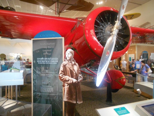 Vliegtuig van Amelia Earhart, Lockheed Vega 5B | Foto | De droomreis ...