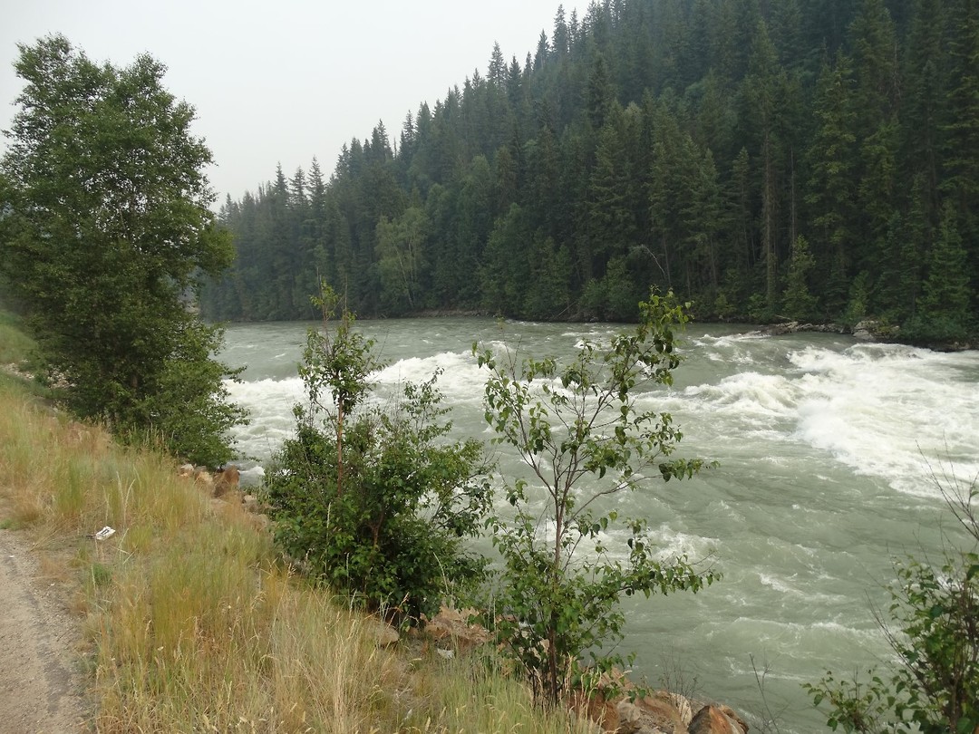 Mud River | Foto | Familie op den Kelder op reis
