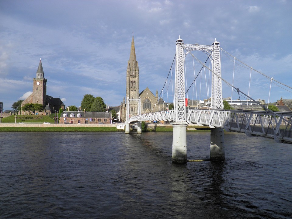 Inverness aan de River Ness | Foto | Peter Samuel’s reisblog