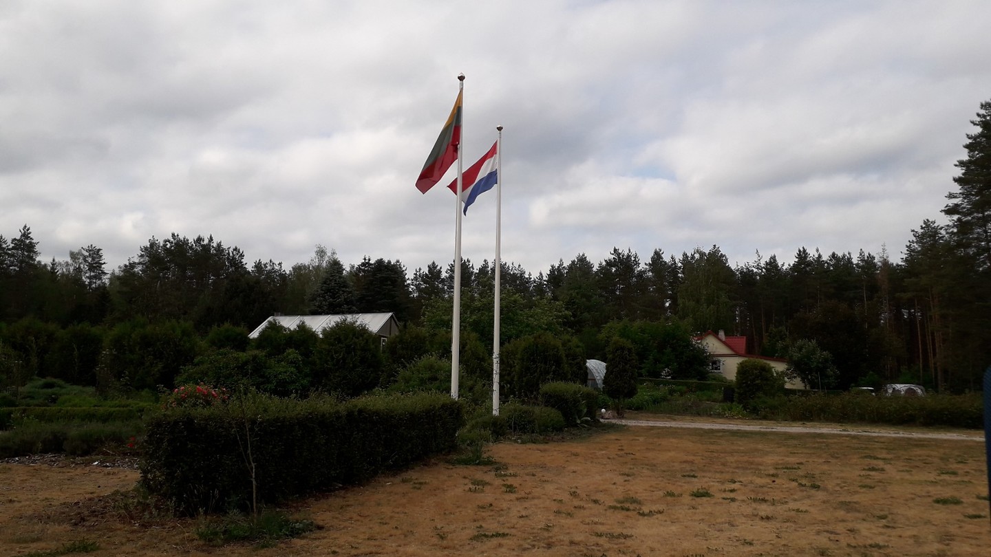 Rudiskes camping de Harmonie, Nederlandse Litouwse vlag | Foto | RiFra ...