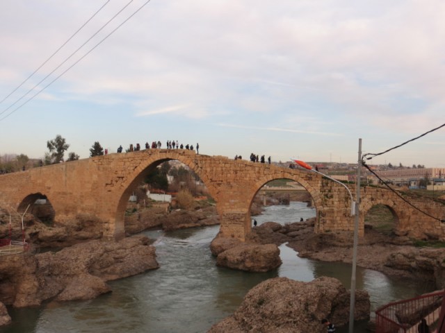 Brug over de Tigris (Ciçla) in Zakho, Irak | Foto | Robin Achterstraat ...