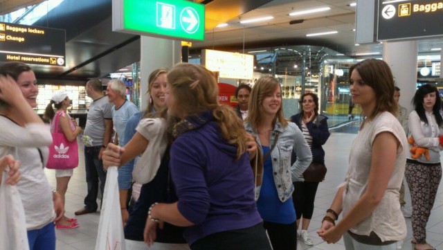 Mensen in Azie houden er van om op hun hurken te zitten! | Foto | Sifra ...