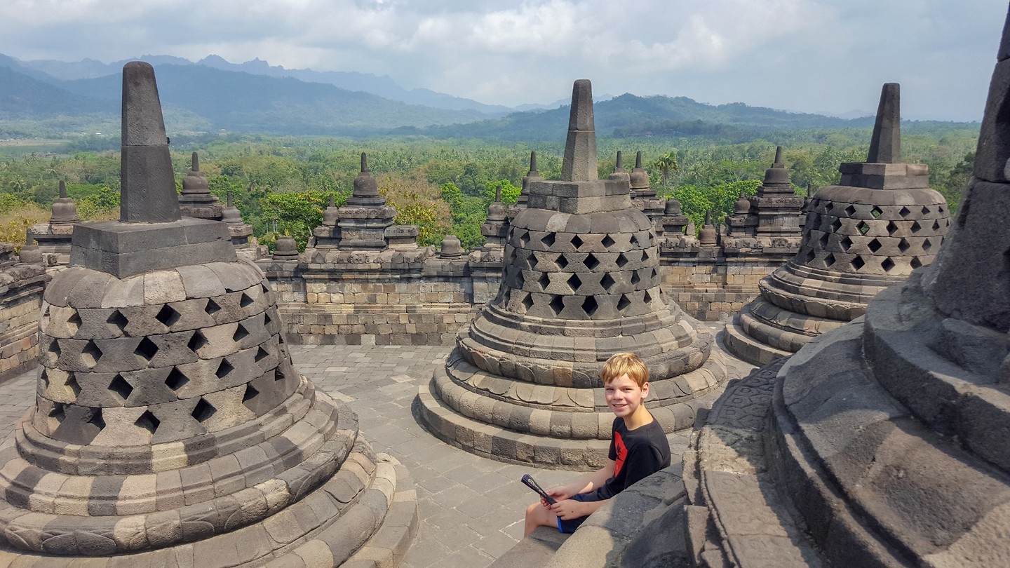 Java (Borobudur en Prambanan) | Reisverhaal | Maya Theunissen’s reisblog