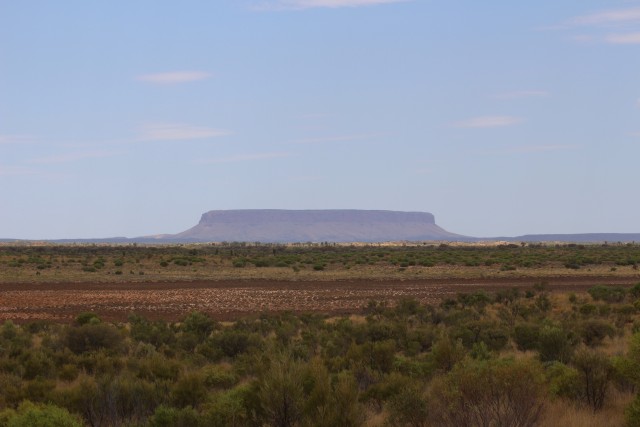 Yulara met Ayers rock | Foto | Twanenlisette’s reisblog