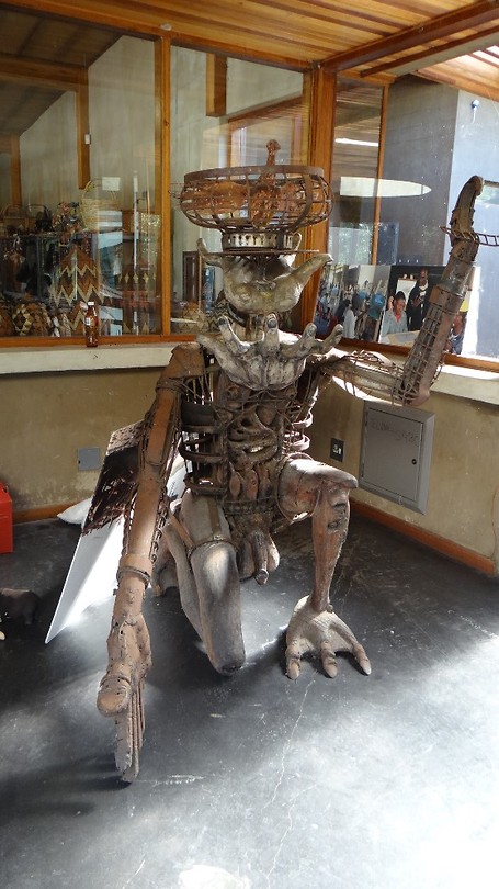 Russellstreet heet nu Joseph Nduli Street DSC07353 | Foto | Leny's reisblog