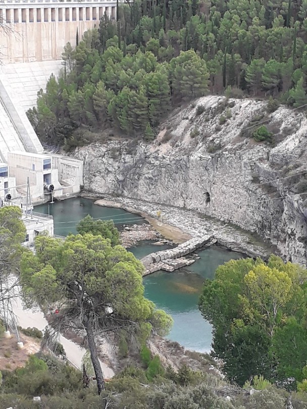 Stuwdam onderweg | Foto | Europatoer Erik en Wilma