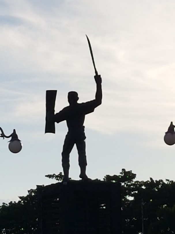 Standbeeld van verzetsheld Thomas Matulessy, beter bekend als Pattimura ...