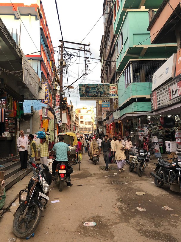 Straatbeeld Raxaul | Foto | Martine, Willianne en Rianne
