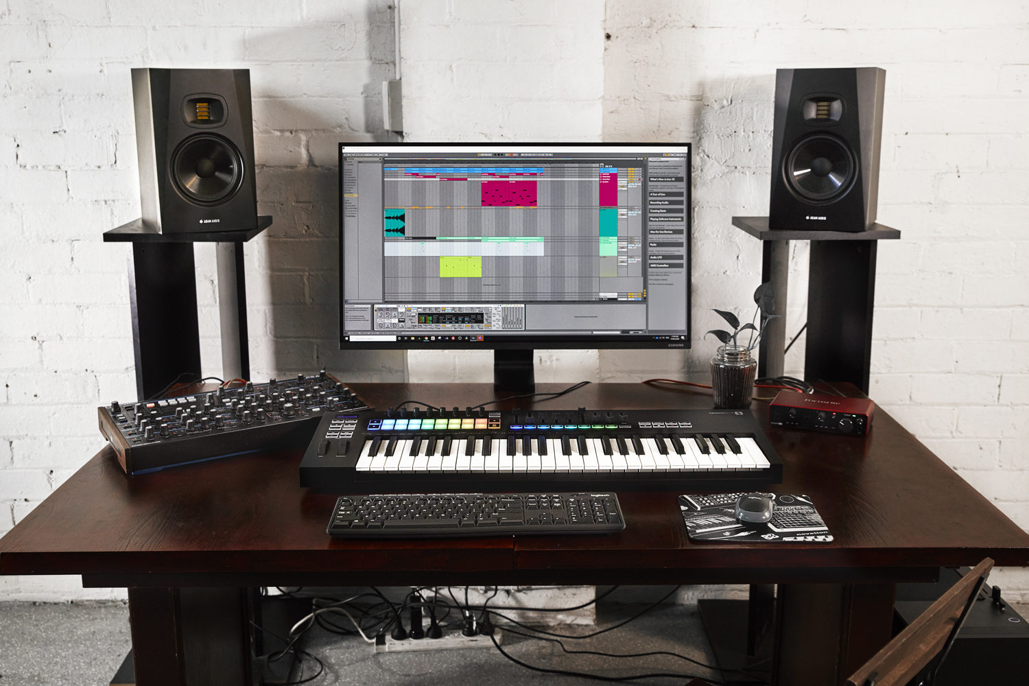 Launchkey 61-key Fully Integrated Midi Keyboard Controller | Erikson Audio