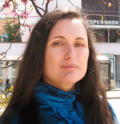 Babelcube – Carla braz