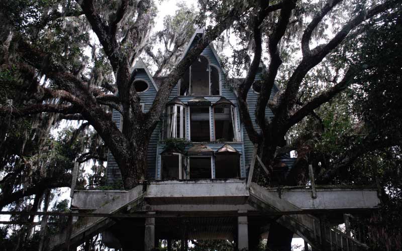 10 Haunted Places in Florida Perfect for A Paranormal First Date
