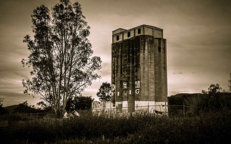 Dead Girl in a Blue Dress Haunts This Abandoned Mill in Murrieta