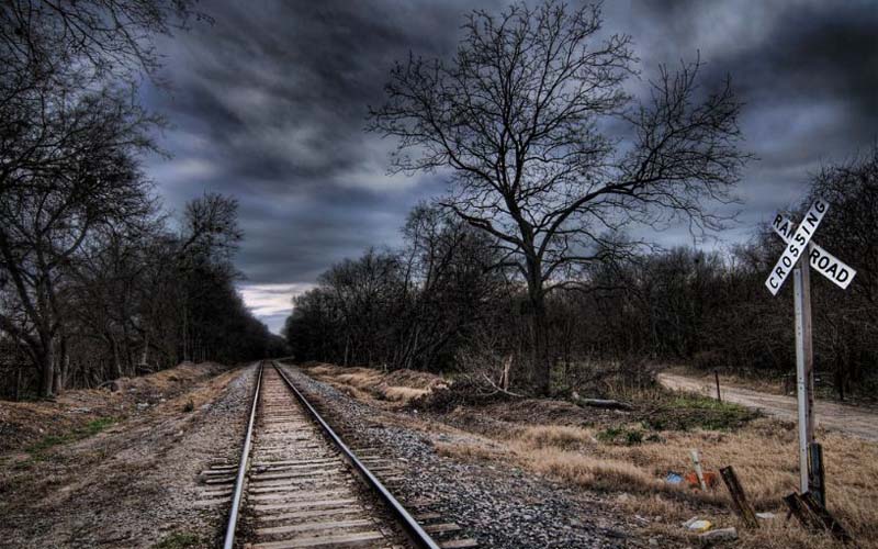 8 Of the Most Famous, Creepy Urban Legends In Texas