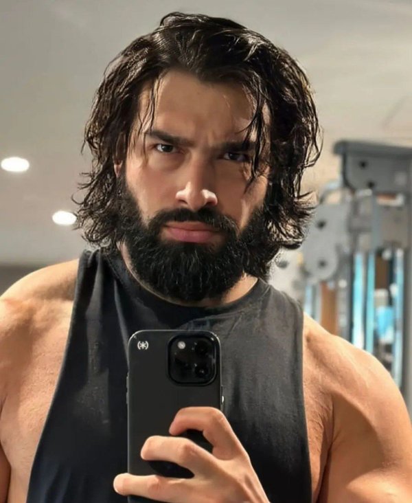 بالاترین: «سام اصغری» مدل و همسر بریتنی اسپیرز با مو و ریش بلند رو ...