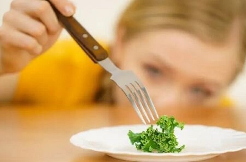 بالاترین: غذا هراسی چیست؟ فوبیای غذایی که به آن «سیبوفوبیا» می‌گویند