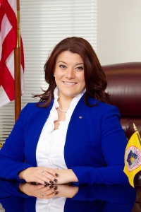 Erin Stewart - Ballotpedia