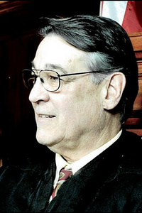 Scott Crosbie's Instagram, Twitter & Facebook on IDCrawl