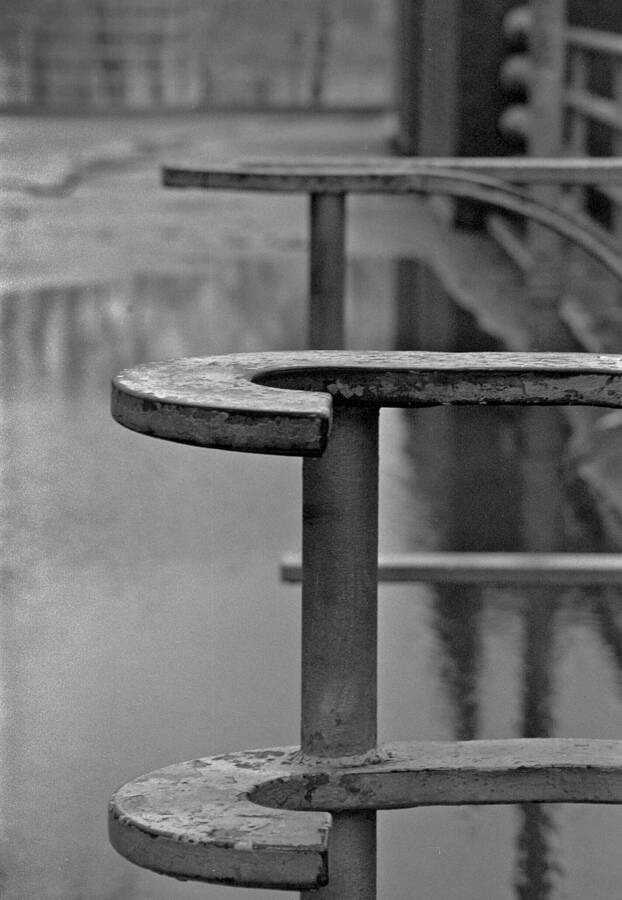 Seagram Building by Mick Andreano | Black & White Magazine | For ...