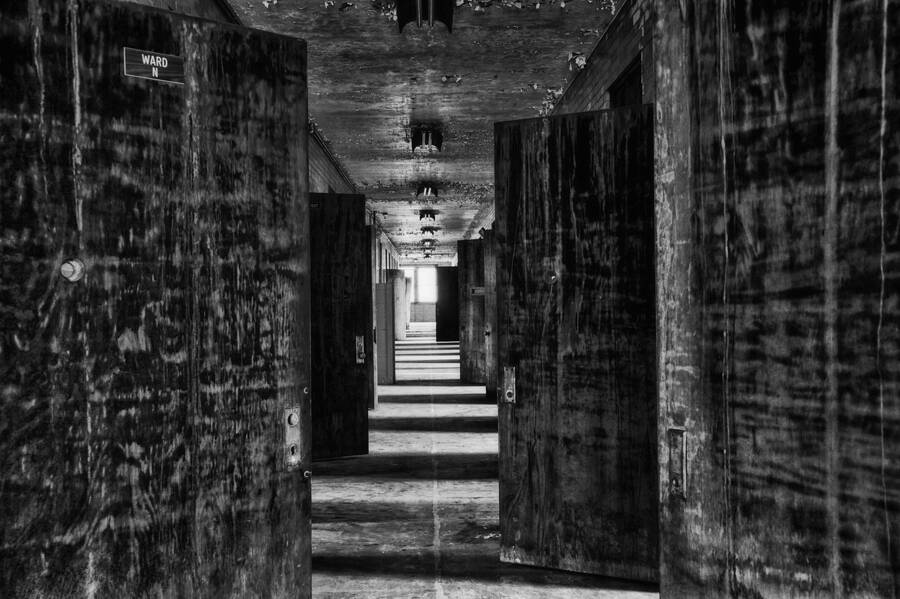 No Exit 4 by Anna Capaldi | Black & White Magazine | For Collectors of ...