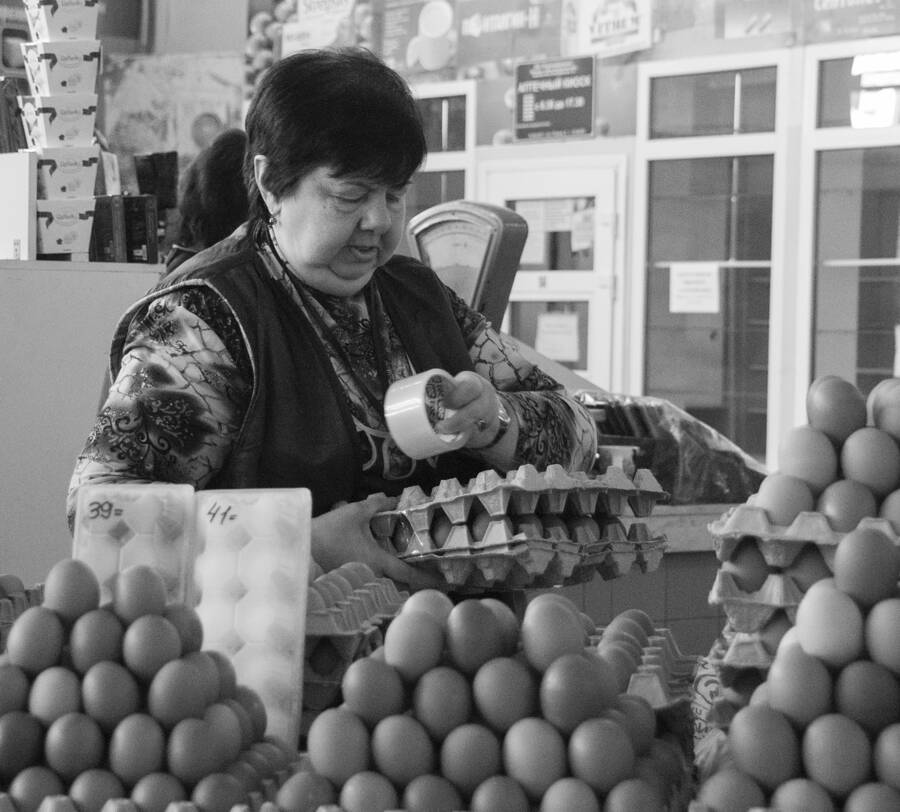 Eggs by Nathan Caplan | Black & White Magazine | For Collectors of Fine ...