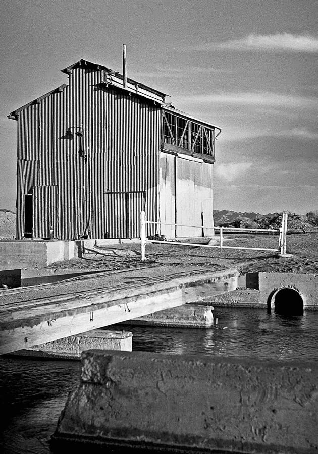 Irrigation Pump House by Donald J. Wilson | Black & White Magazine ...