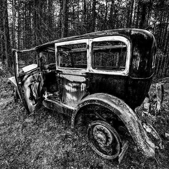 Relic Car by Dan McLean | Black & White Magazine | For Collectors of ...