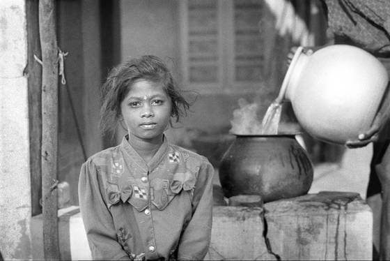 Dalit Girl by John Elliott | Black & White Magazine | For Collectors of ...