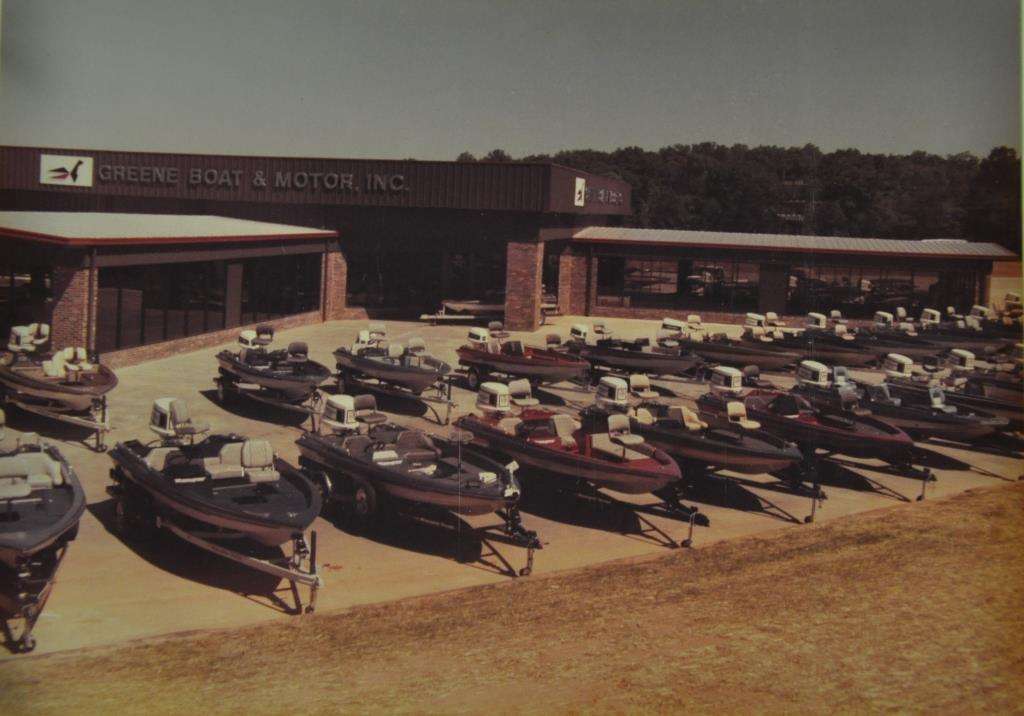 Greene’s Boat and Motor Gallery - Bass Fishing Archives Historic Bass ...