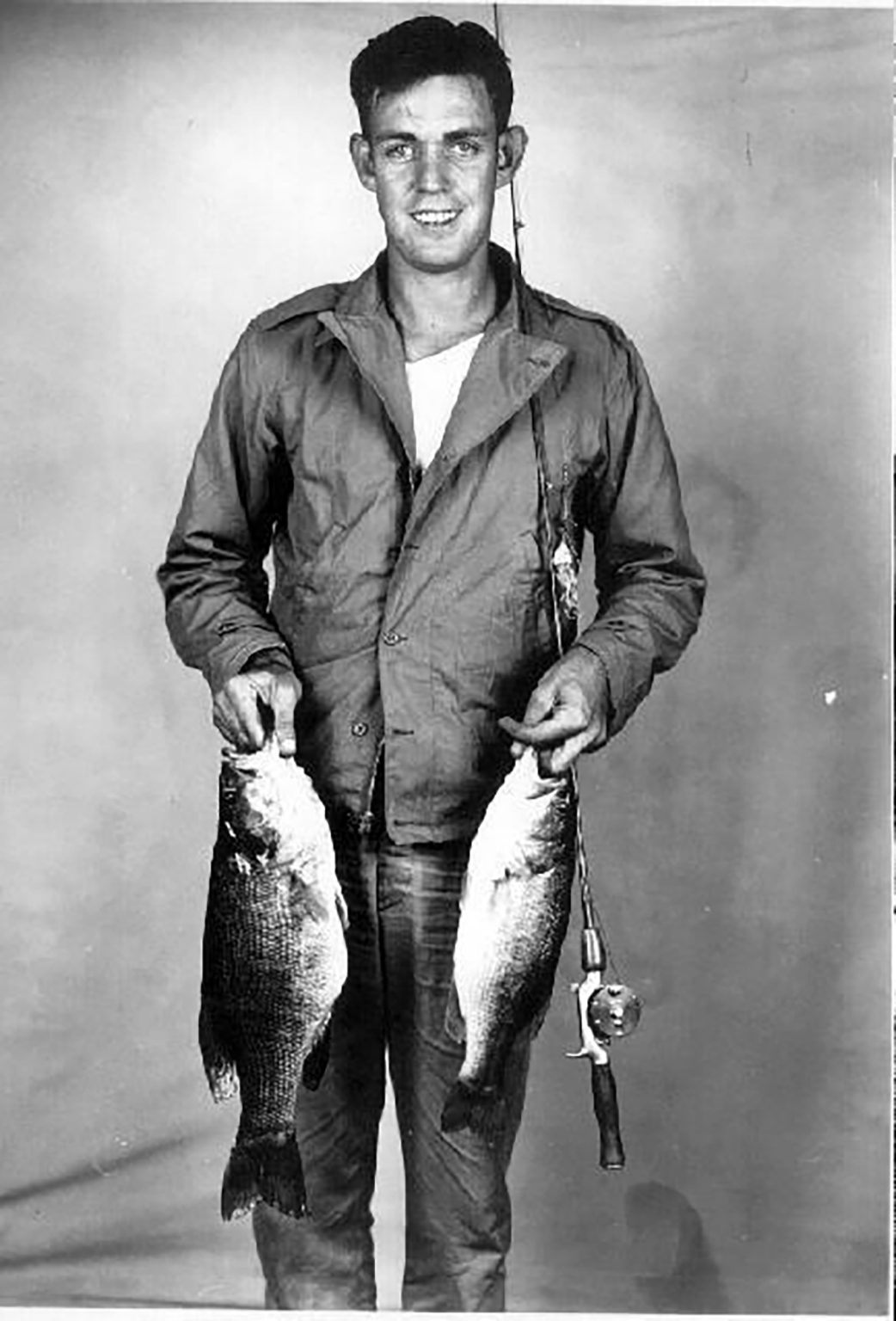 Charlie Brewer’s Slider Fishing Now - Bass Fishing Archives Tackle History
