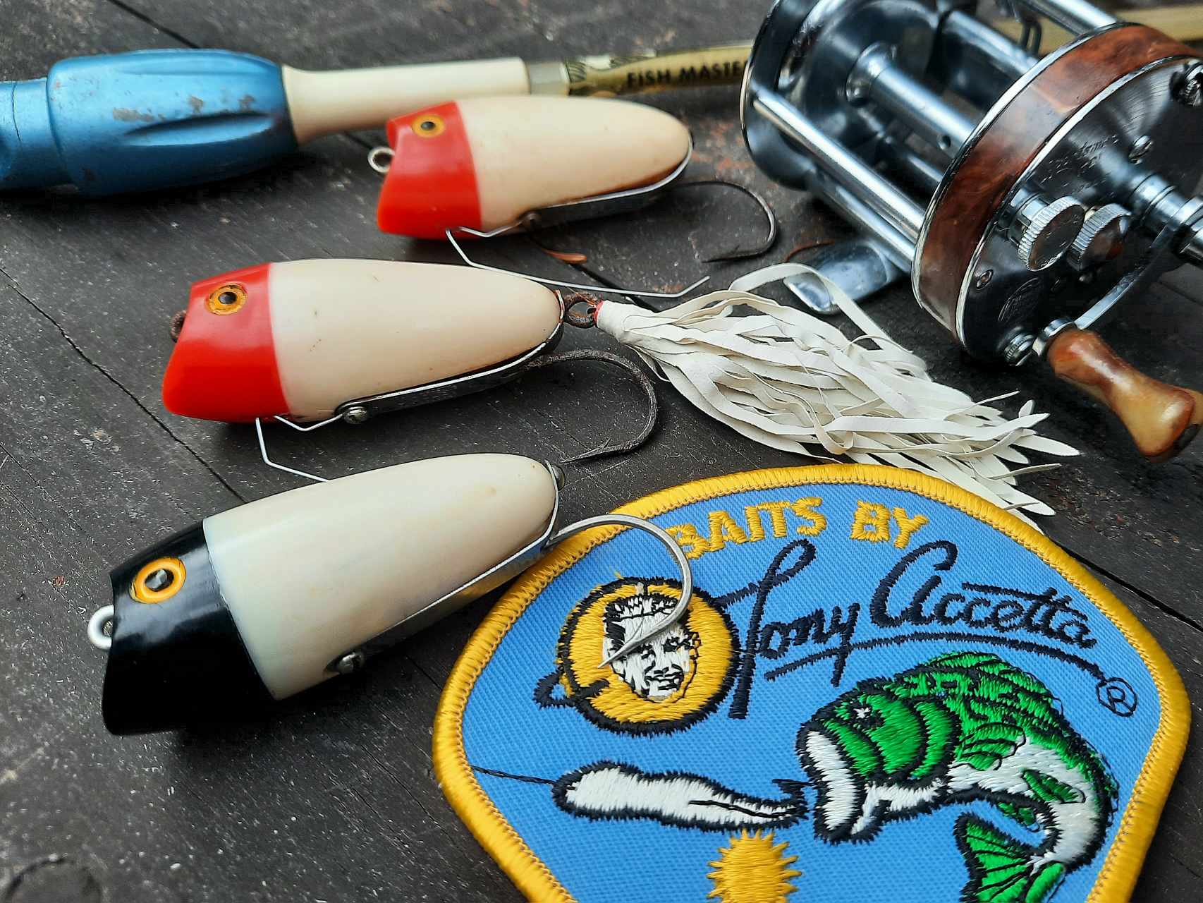 Accetta Jigolet Popper 1940s - Bass Fishing Archives Retro Ads