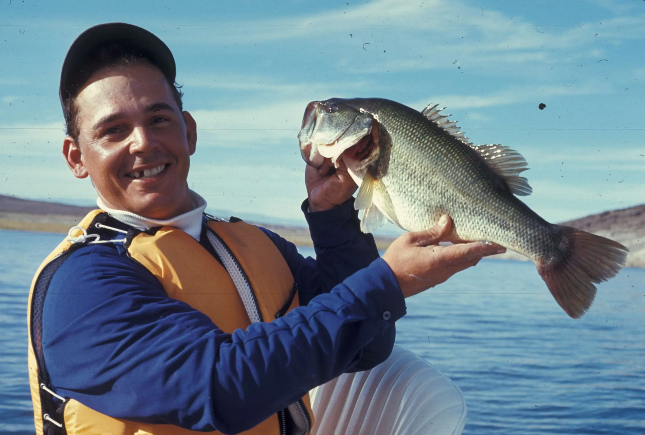 Rebel RedNeck - Bass Fishing Archives Tackle History