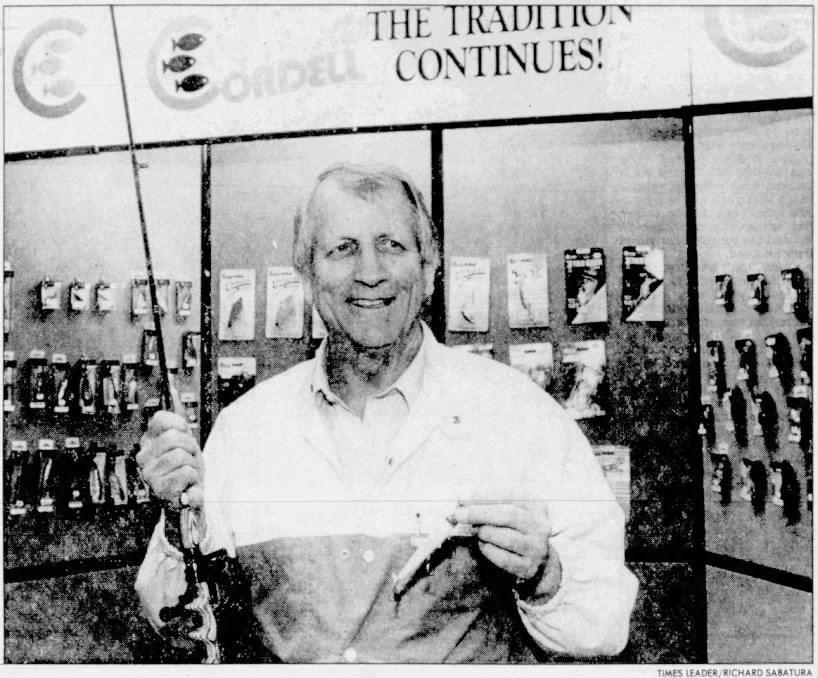 Cotton Cordell Continues Inventing - Bass Fishing Archives Friday Finale