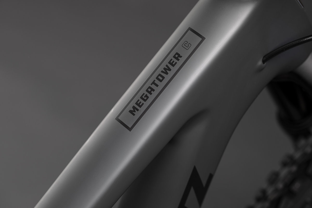 2020 Santa Cruz Mega - Bicycle Details - BicycleBlueBook.com