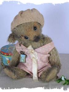 REUBEN by Brimbin Forest Bears - Bear Pile